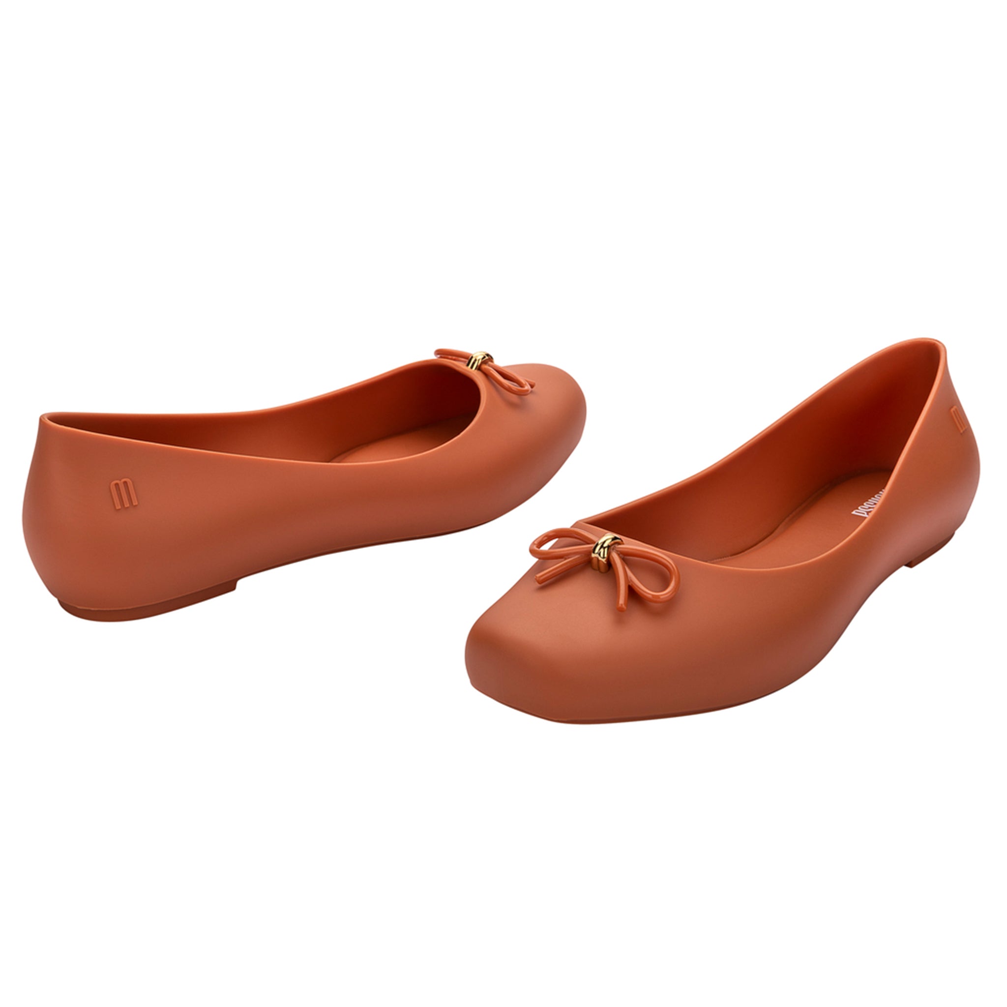 Melissa Aura Basic – Melissa Philippines